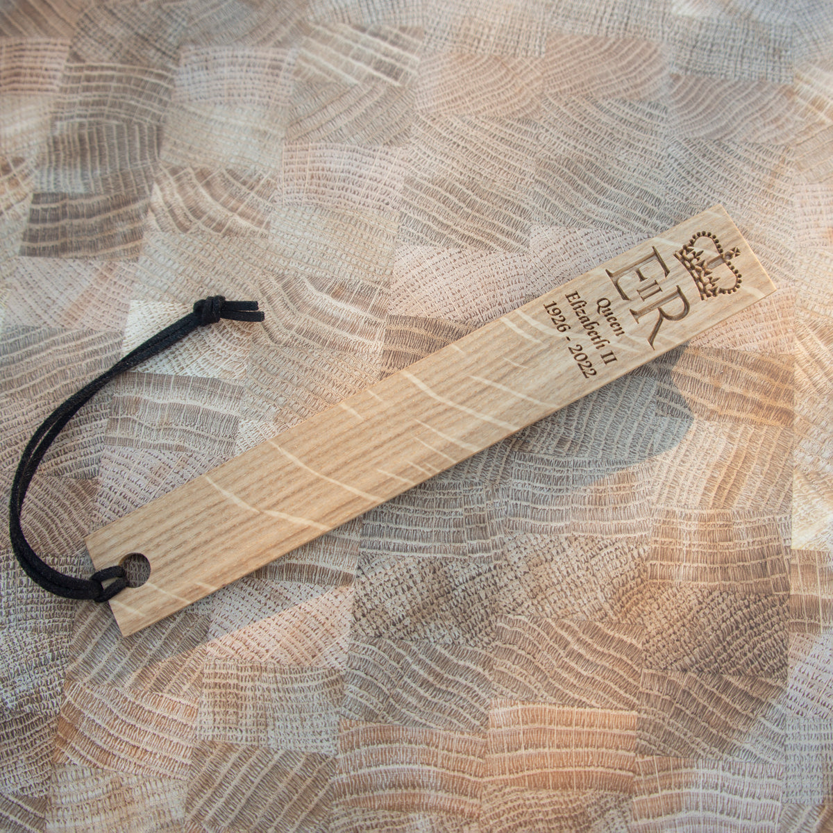 Queen Elizabeth II Commemorative Oak Bookmark — The Natural Wood ...