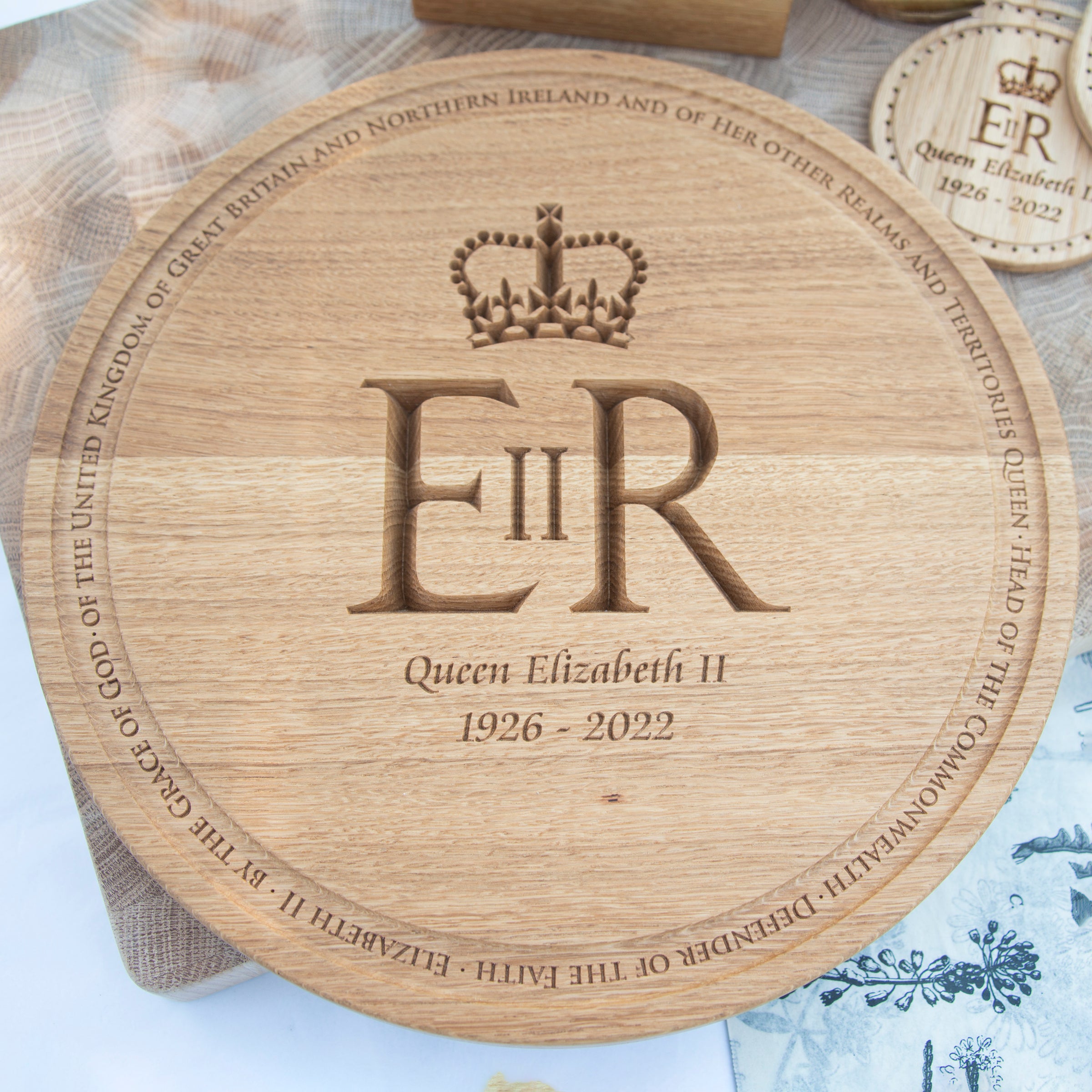 Queen Elizabeth II Commemorative Coaster set – The Natural Wood Company ...